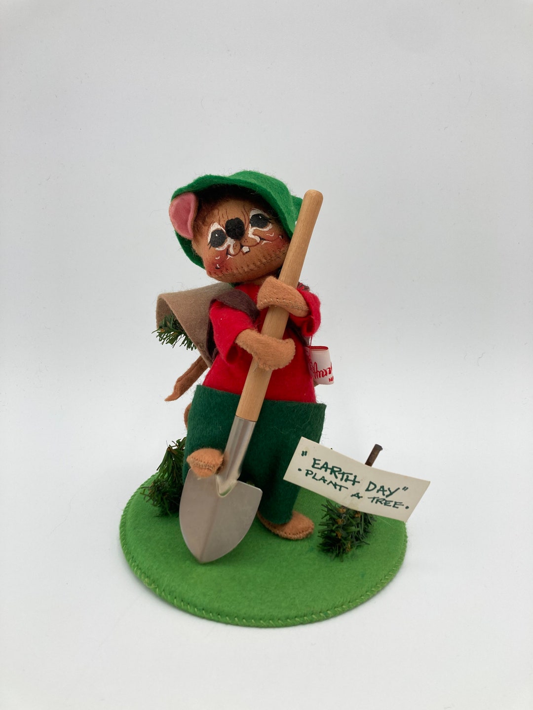 Annalee Earth Day Mouse Doll Plant a Tree Mouse Mobiltree Meredith NH ...