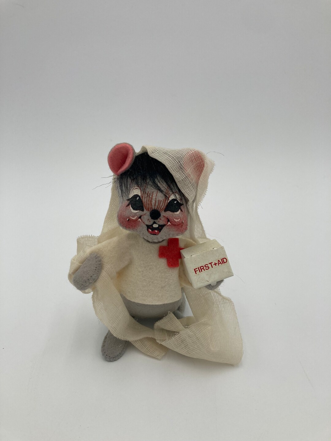 Annalee First Aid Mouse Doll W/ First Aid Box Mobiltree Meredith NH ...