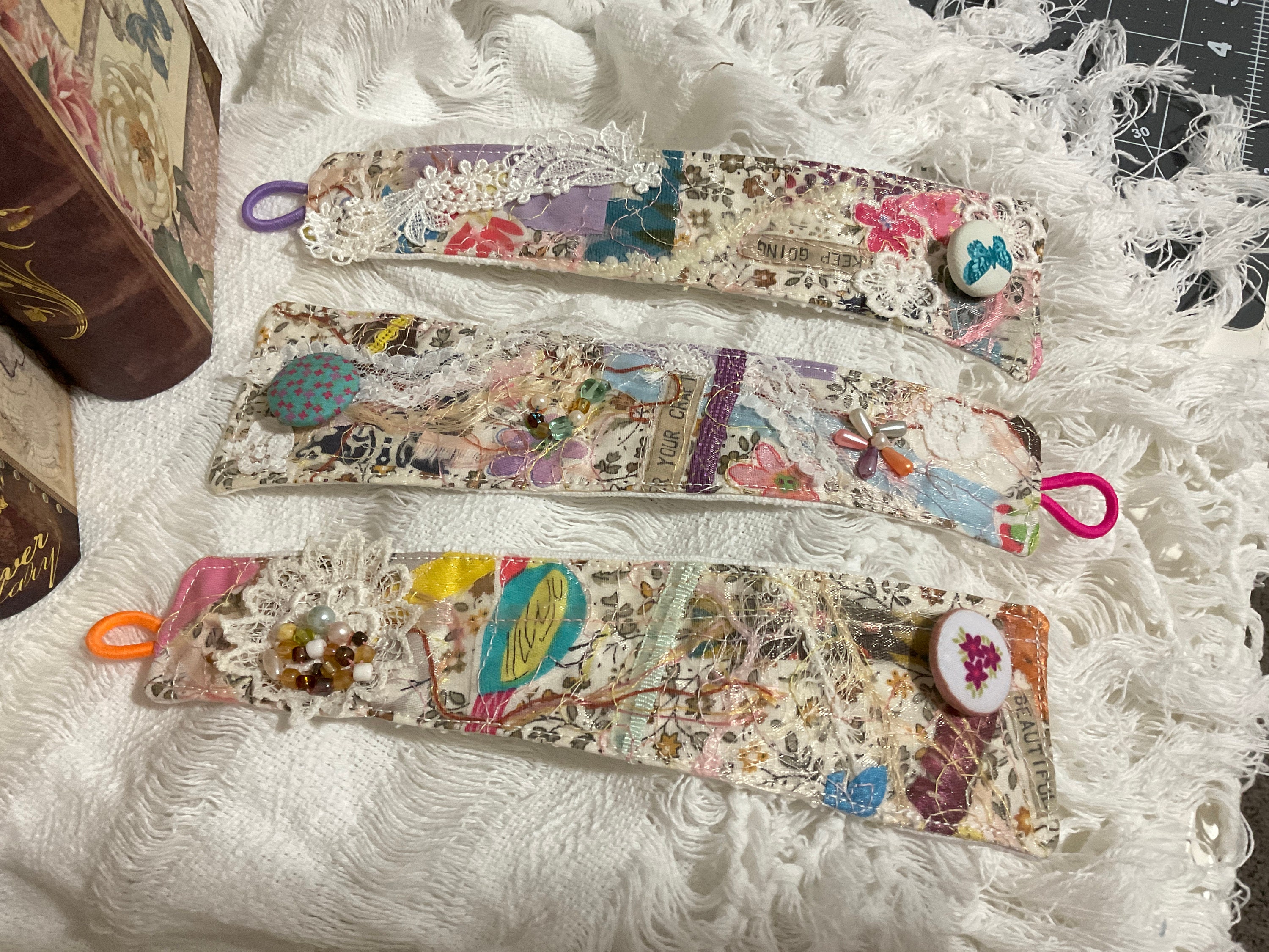 Shabby Chic Cuffs, Bracelets, Chic, Embroidery, Buttoned Cuff, Lace ...