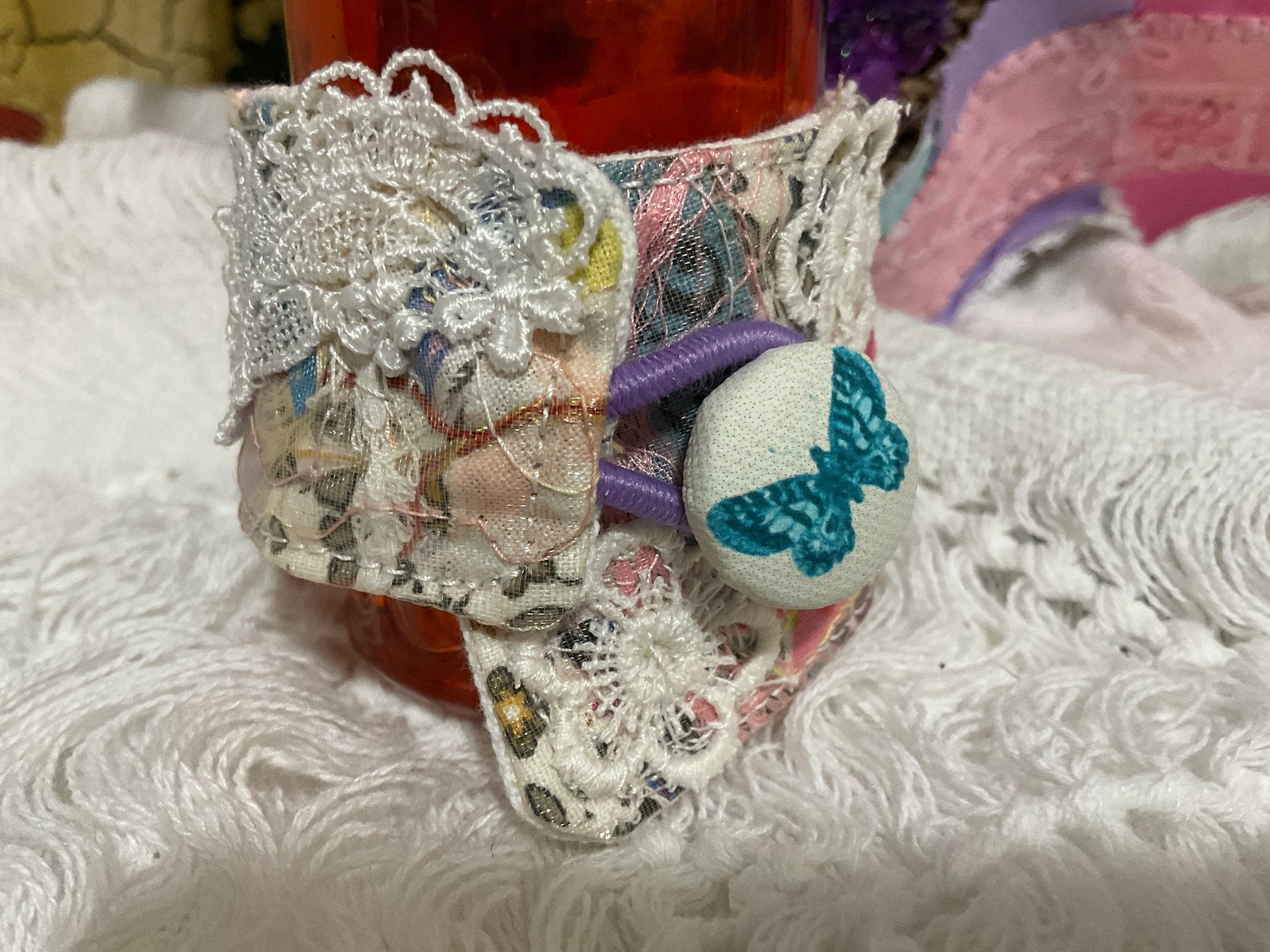 Shabby Chic Cuffs, Bracelets, Chic, Embroidery, Buttoned Cuff, Lace ...