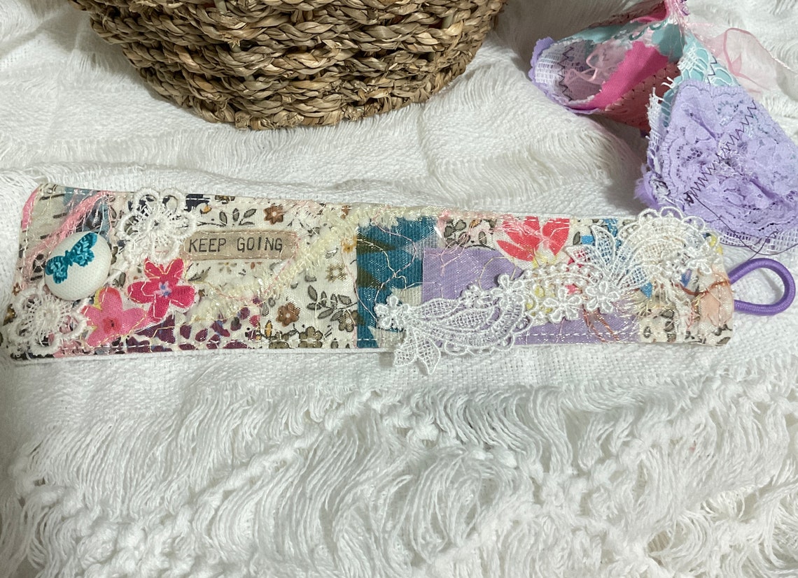 Shabby Chic Cuffs, Bracelets, Chic, Embroidery, Buttoned Cuff, Lace ...