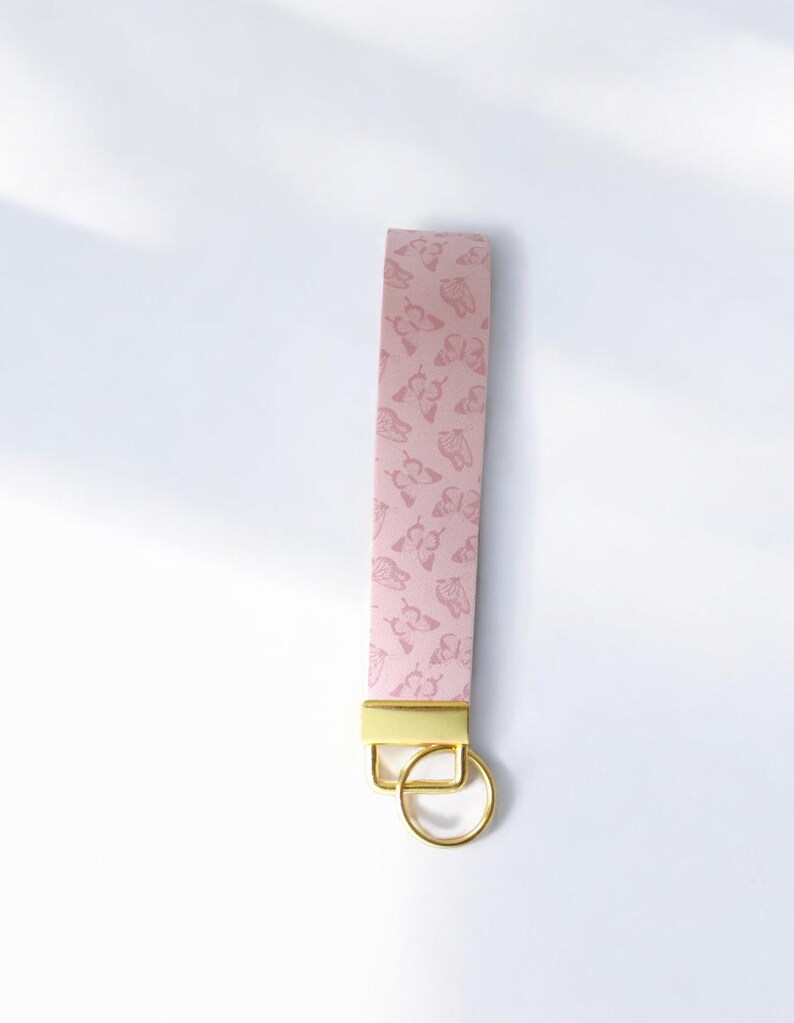 Butterfly Kisses Wristlet Butterfly Keychain for Women Gifts for ...