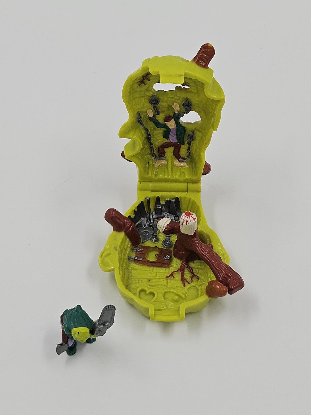 Vintage 1993 Mighty Max Spike Ax Man Playset Toy Horror Head + Figures ...