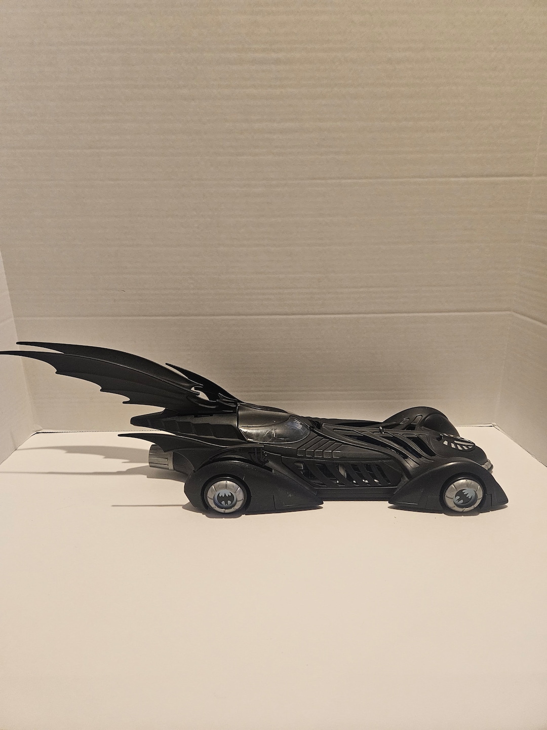 1995 DC Comics Batmobile Batman Forever Movie Vehicle Car Hasbro Tonka ...