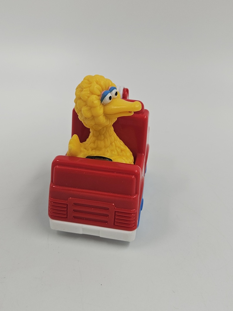 Sesame Street Big Bird Muppet Tow Truck Driving Toy Plastic 2004 Mattel ...