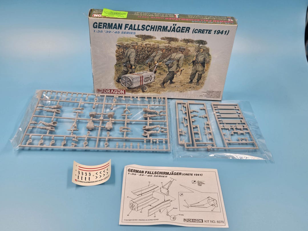 Dragon Model German Fallschirmjager (crete 1941) 1:35 ‘39-‘45 Series ...