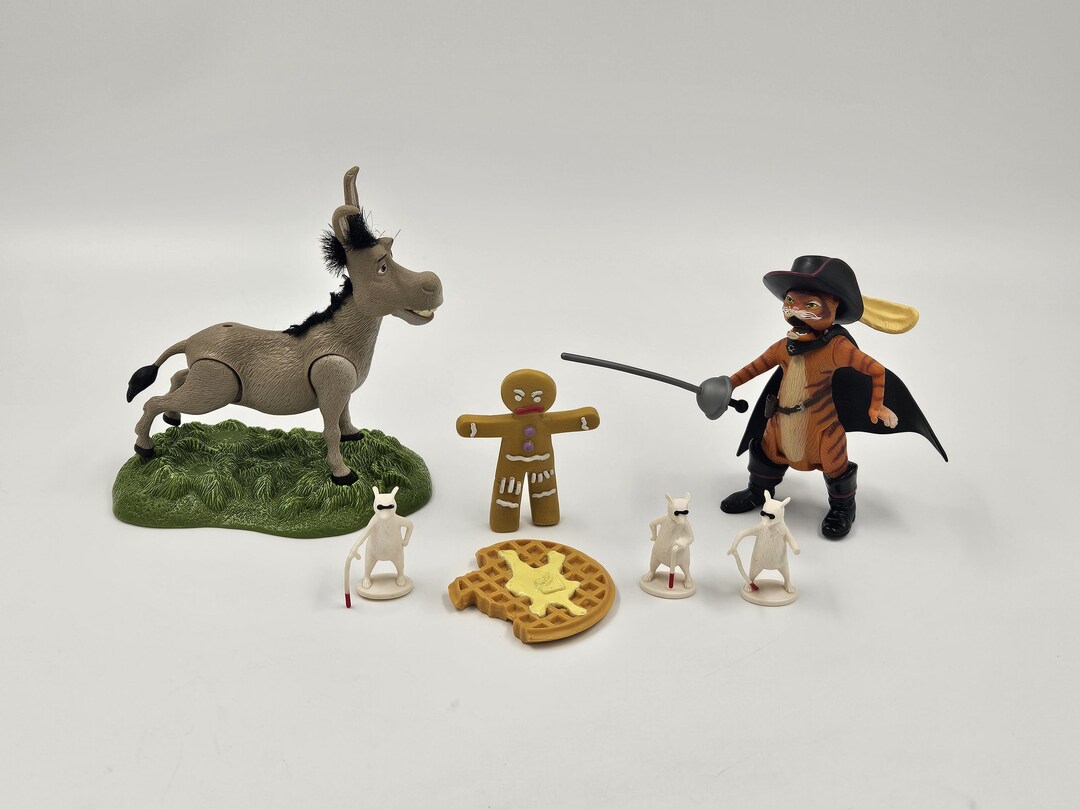Vintage 2004 Hasbro Shrek 2 Figure Sets With Gingie, Donkey, Puss N ...