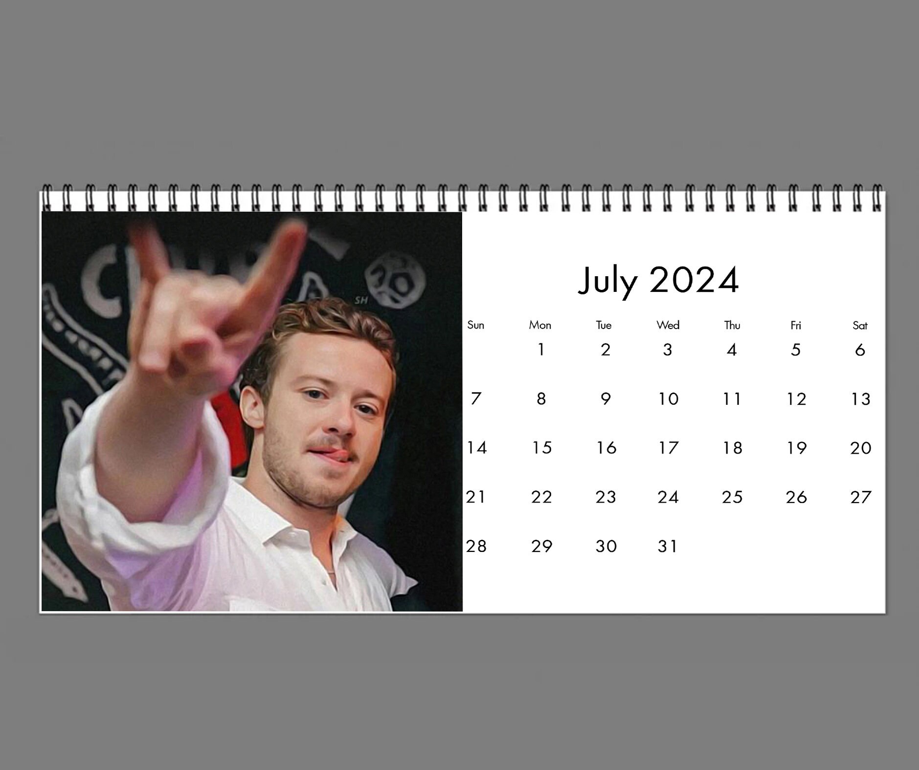 2024 Joseph Quinn Calendar, 2024 Desk Calendar, Celebrity Calendar sold ...