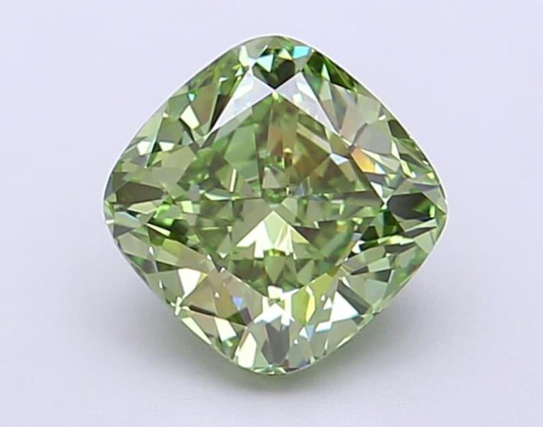 1.67 CT Vivid Green Cushion Cut Lab-grown Diamond • VS Clarity IGI ...