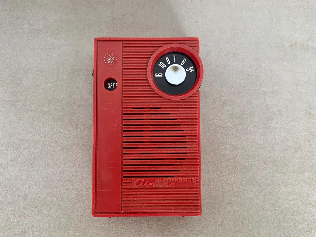 Airline 6 Transistor Handheld AM Radio 9V Works Vintage Electronics ...