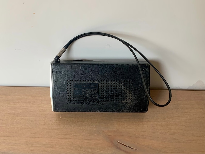 Panosonic Handheld AM Radio Model R-1159 9V Works Vintage Electronics ...