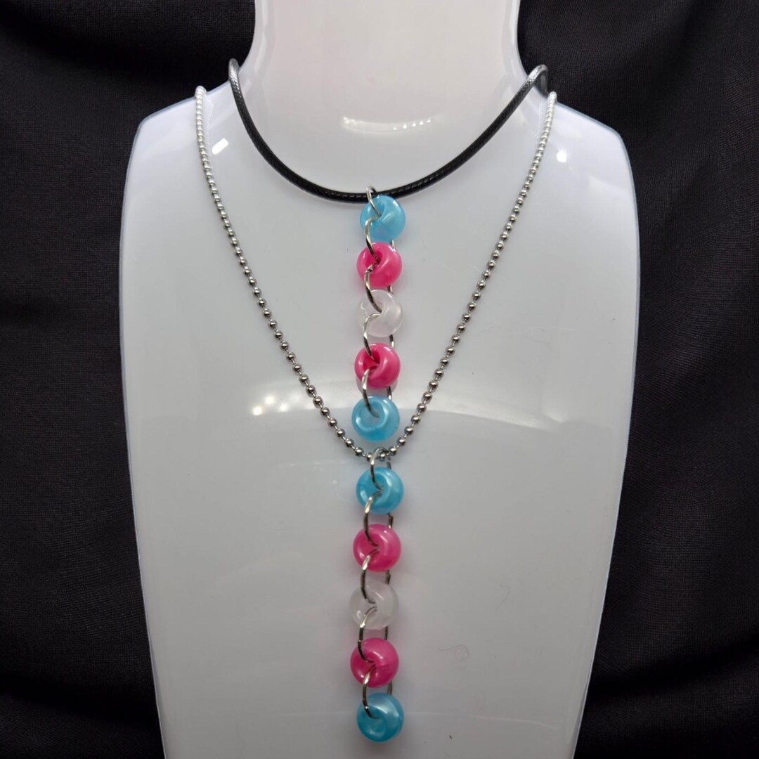 Pearl Transgender Pride Flag Pony Bead Necklace | Pendant | Jewelry ...