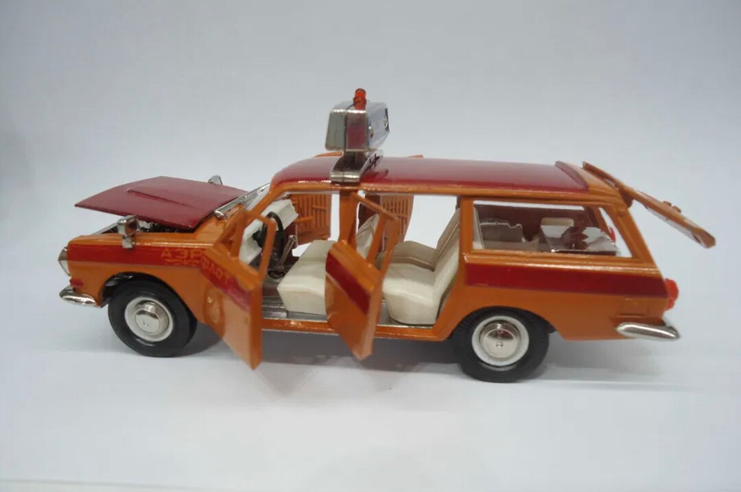 Soviet Vintage Volga GAZ 24 Aeroflot Toy Ussr Model 1:43 - Etsy