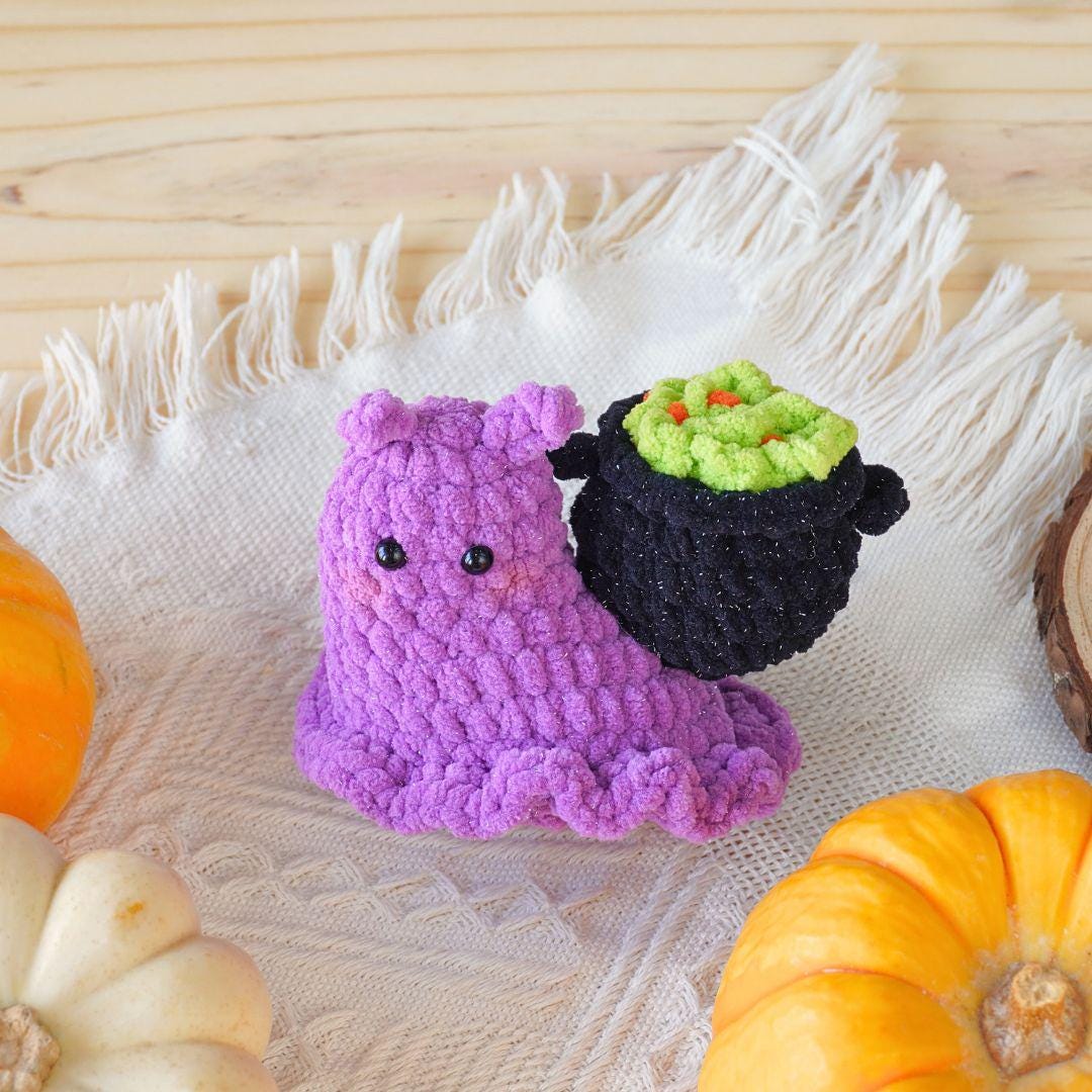 Spooky Snail Surprise Crochet Pattern, Halloween Snail and Cauldron ...