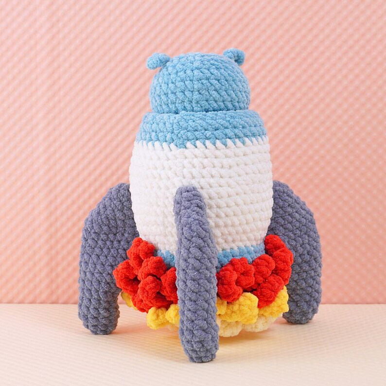 Spaceship Crochet Pattern, Low Sew Amigurumi Crochet Patterns ...