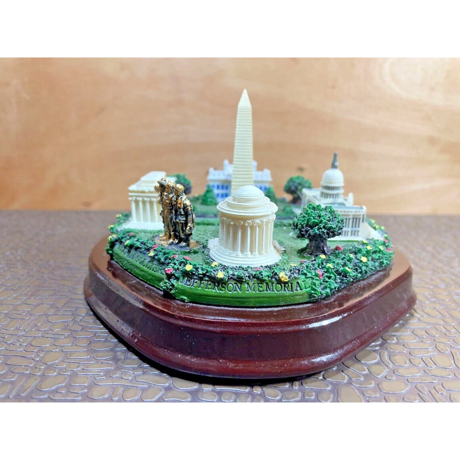 Vintage Thomas Kinkade Landmarks, Washington DC State Figurine - Etsy