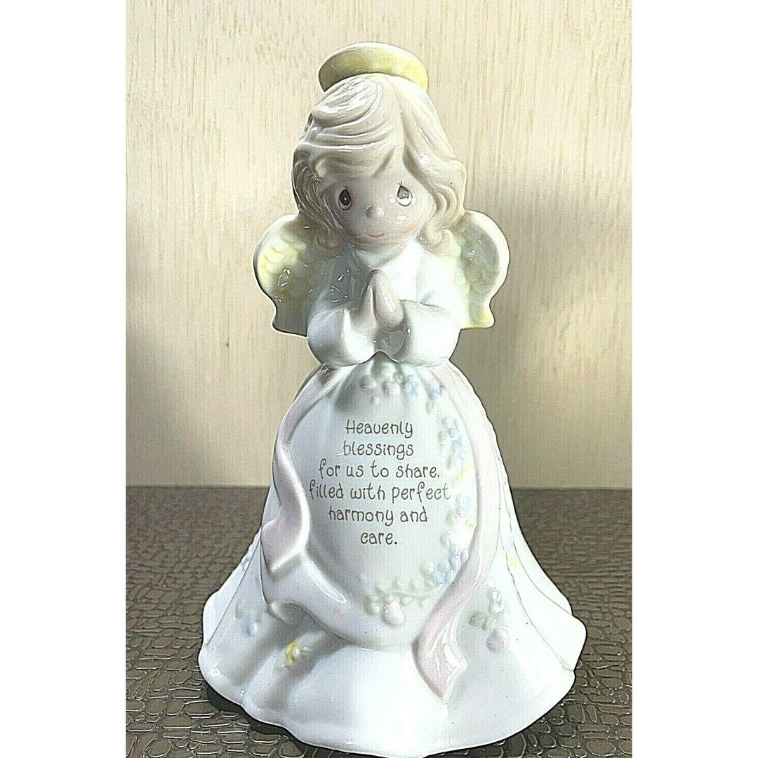 Vintage 1995 Enesco Precious Moments Angel Figurine, Musical silent ...