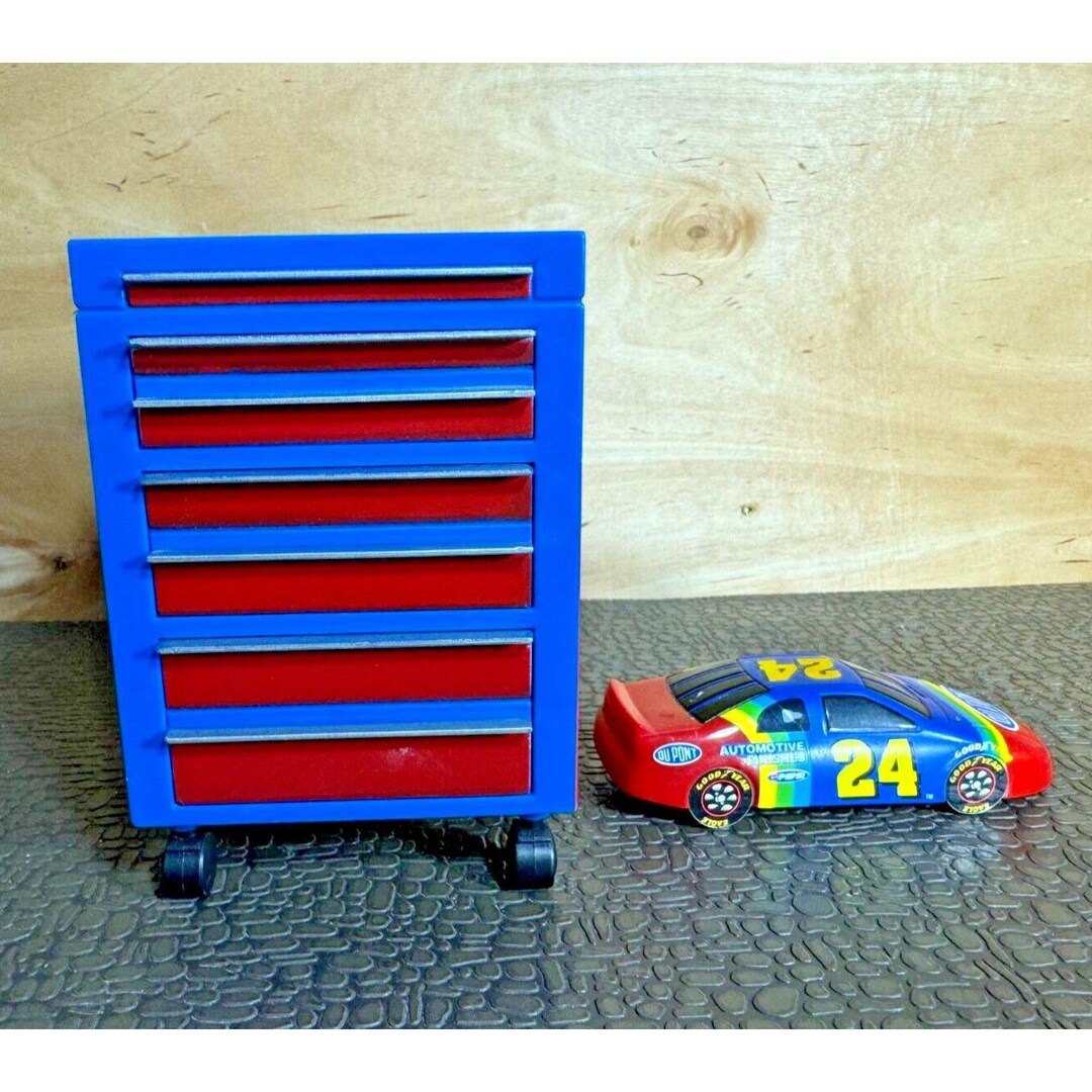 Vintage Jeff Gordon #24 2005 Dupont Mini War Wagon Nascar Toolbox and ...
