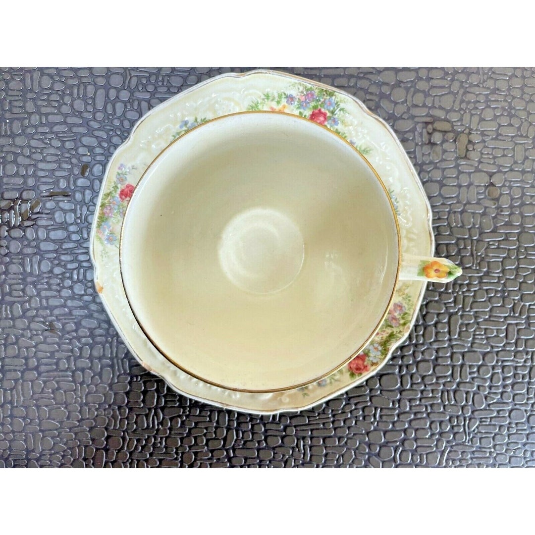 Vintage Crown Ducal florentine Tea Cup and Saucer - Etsy