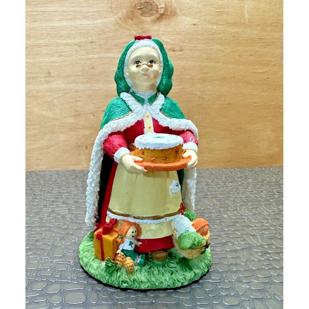 1999 Mrs. Irish Father Christmas Figurine, International Santa "ireland ...