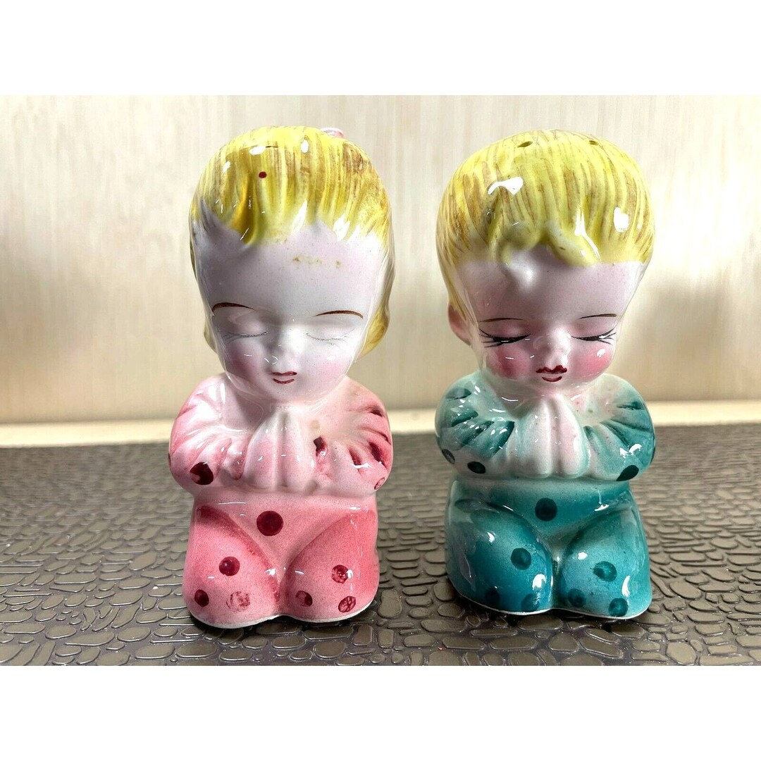 Vintage Ceramic Boy and Girl Praying Salt & Pepper Shakers - Etsy