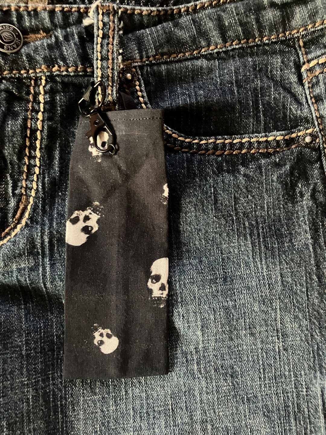 Skull Dab Pen Holder Discreet Way to Take Your Pen on the Go and It ...