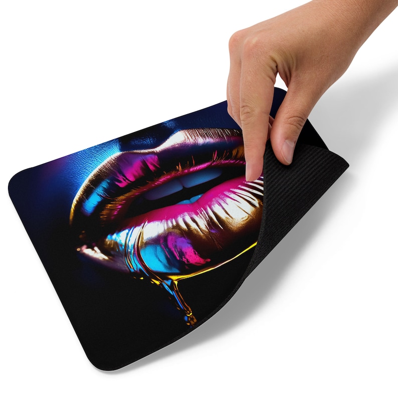 Holographic Glitter Lips Drip Mouse Pad, Drippy Lips Gift for Makeup ...