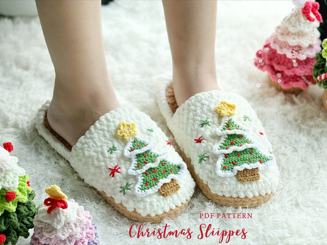 Crochet Christmas Pattern, Christmas Tree Slippers Crochet Pattern ...