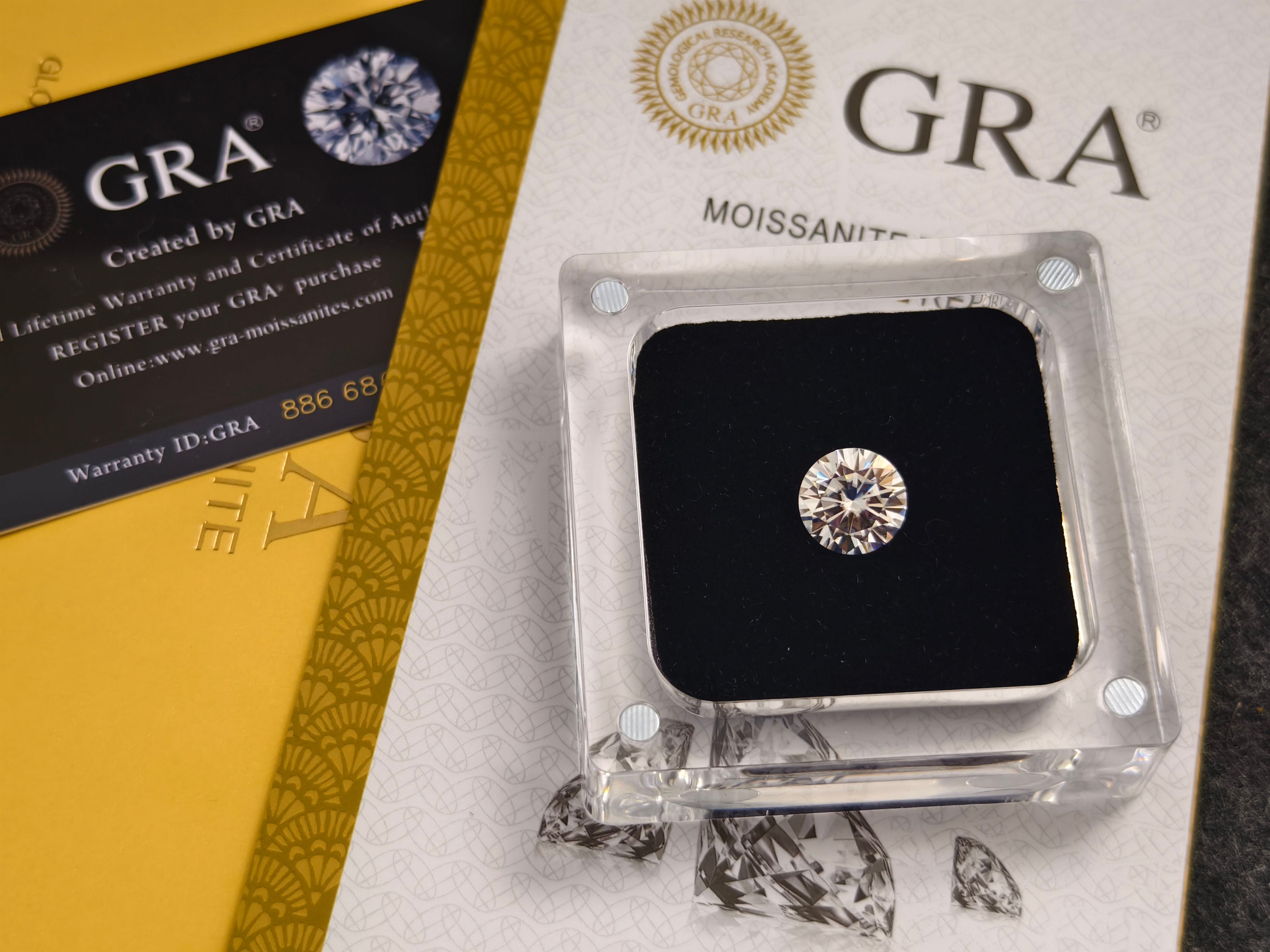 GRA Report Number Certified White Moissanite Round Stone, 0.5ct to 5ct ...