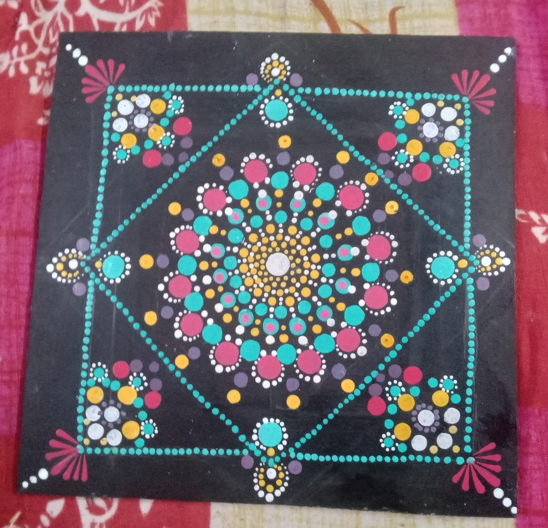 Mandala Artdotting Art on Square Bordwall - Etsy