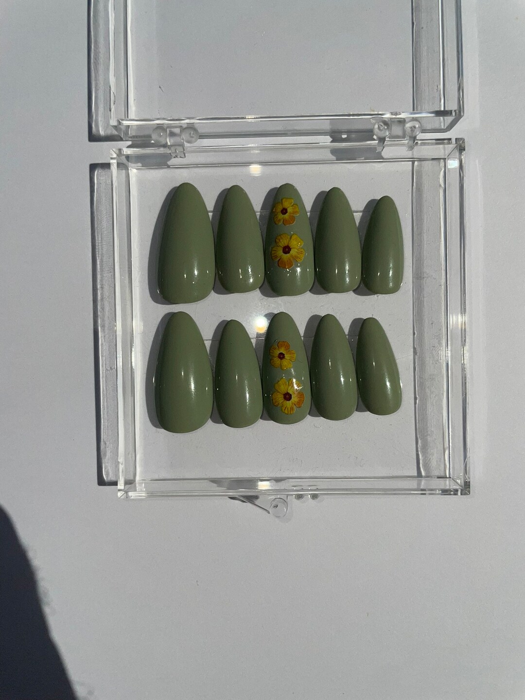 Flower Me With Sage Press on Nails - Etsy