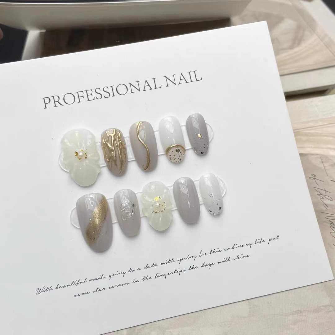 Taro Purple 3D Shell Press on Nails /3D Flower Oval Shape - Etsy