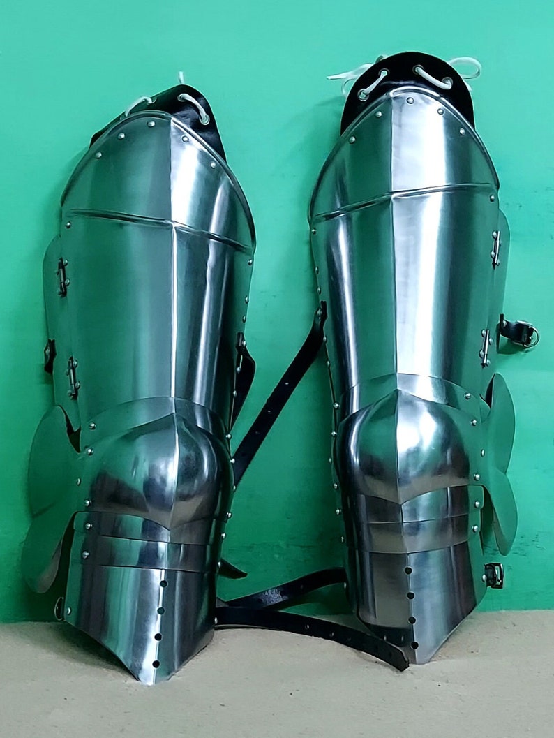 Medieval Leg Protection | Functional Armor | Leg Armor | Cosplay Leg ...