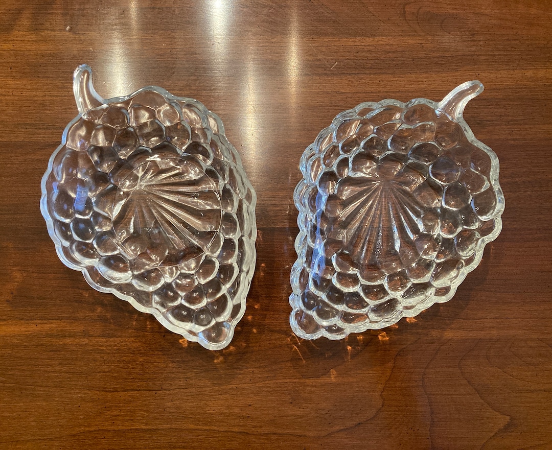 Pair of Vintage Glass Grape Cluster Dishes - Etsy
