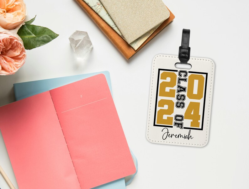 Personalized Graduation Bag Tags, Custom Class of 2024 Happy Graduation ...