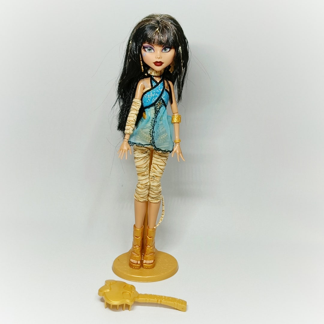 Cleo De Nile Signature First Wave Basic Doll Monster High 2010 Stand ...