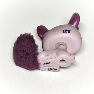 LPS 2415 Chinchilla Littlest Pet Shop - Hasbro Purple Lavender Fur Tail ...