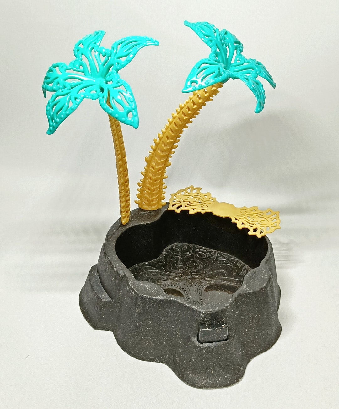 Cleo De Nile Oasis Playset Palms Pool Spa Mattel Monster - Etsy