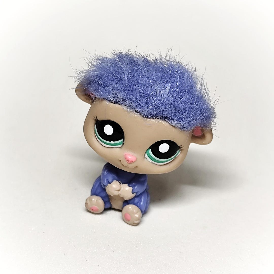 LPS 2568 Guinea Pig Littlest Pet Shop Hasbro Purple Fur Sitting - Etsy