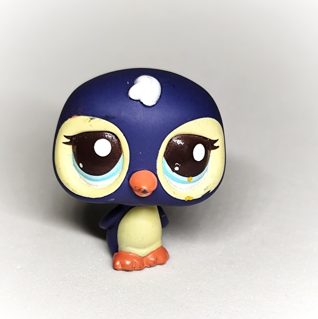 LPS 2495 Penguin Littlest Pet Shop - Hasbro Bird Dark Blue Yellow - Etsy