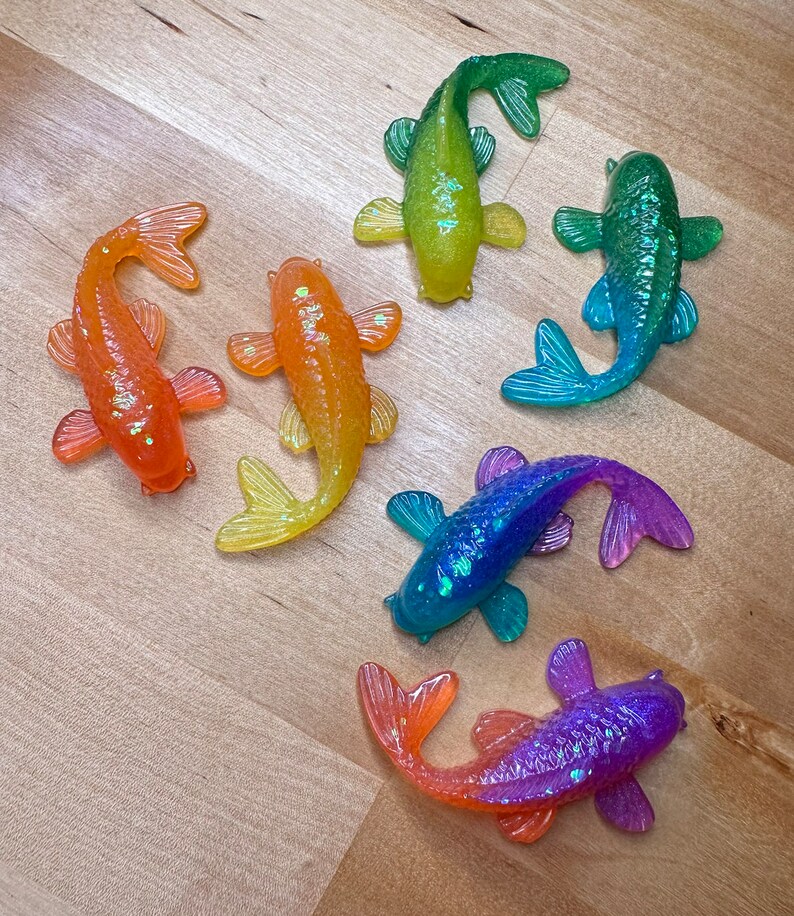 Pond Yin Yang Rainbow Koi Fish Resin Play | Pond Life Sensory Resin ...