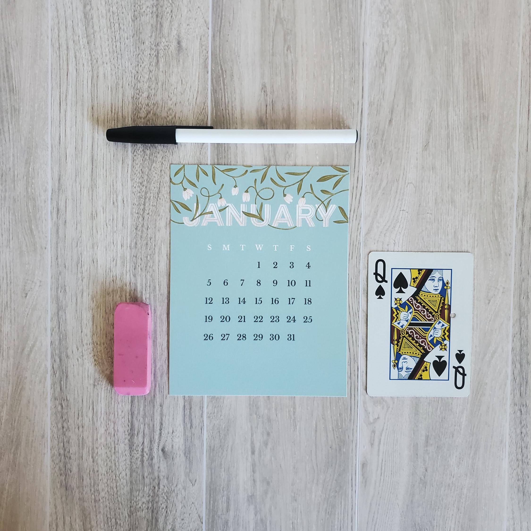Seasonal Flowers Small Desk Calendar 2026 | Illustrated Botanical Table ...