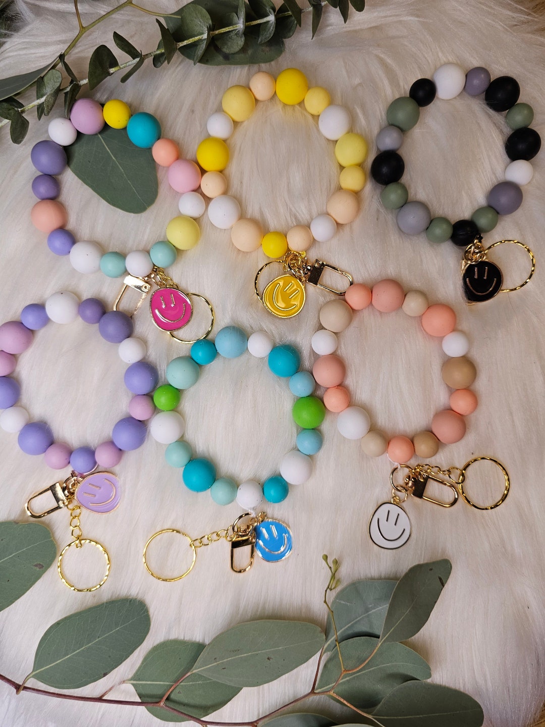 Key Chain Bracelet Silicone Beads in Desired Colors With Smiley Pendant ...