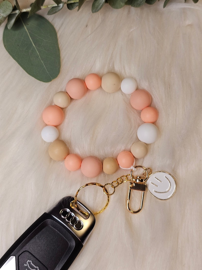 Key Chain Bracelet Silicone Beads in Desired Colors With Smiley Pendant ...