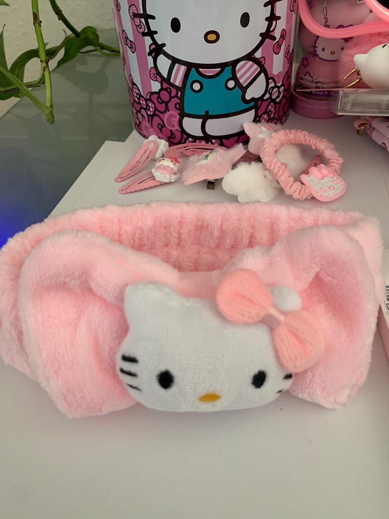 Hello Kitty Gift Basket, Kawaii Gift Box, Cute Pink Birthday Gift ...