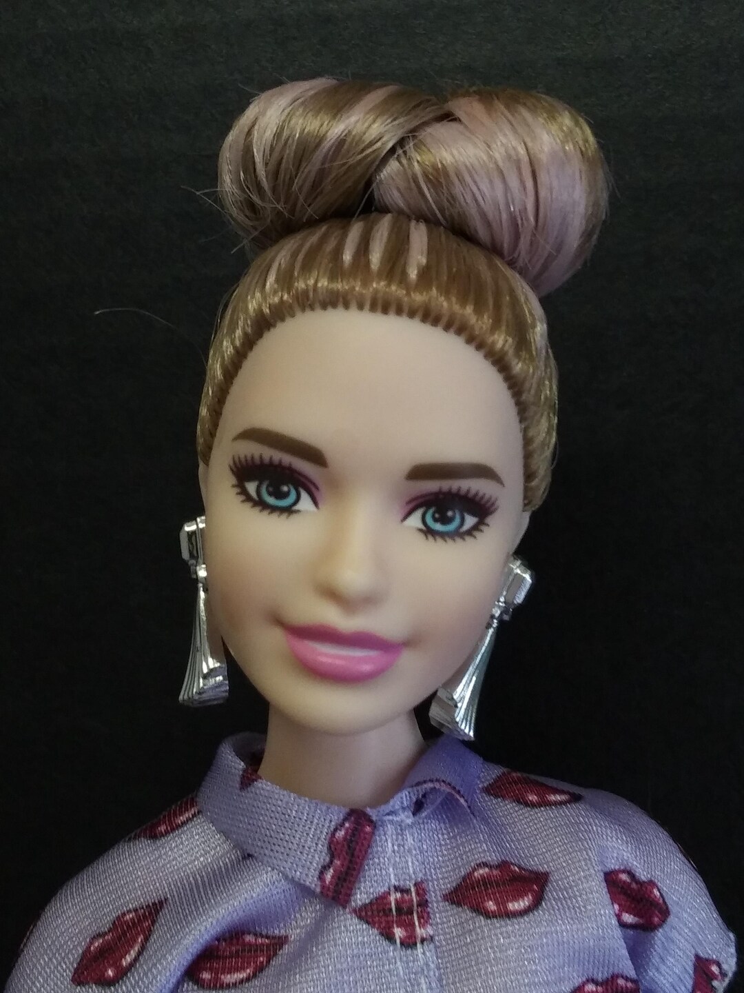 Lavender Kiss Barbie Fashionista Curvy - Etsy