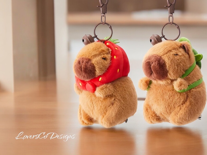 Capybara Plush Keychain, Custom Plush, Stawberry Hat Capybara, Mini ...