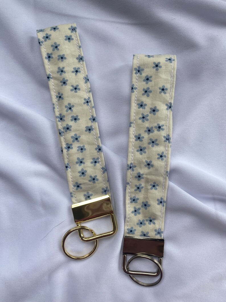 Handmade Light Blue & Navy Flowers on Off-white Keychain / Key Fob ...