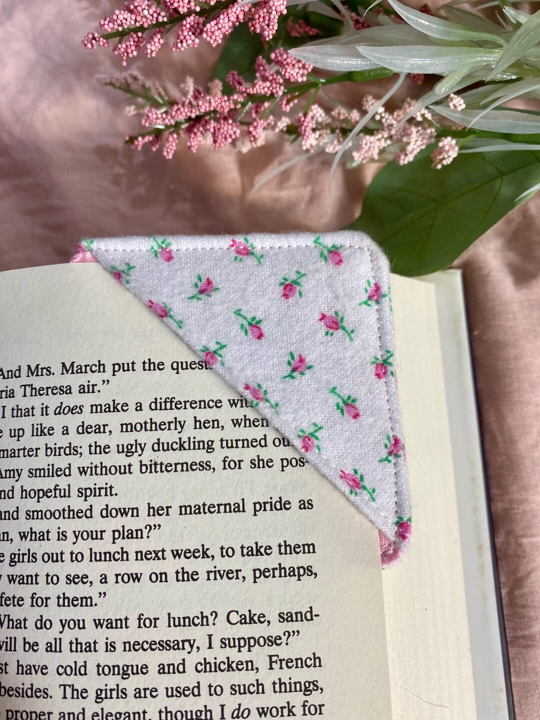 Handmade Pink Tulip Book Mark / Cloth Corner Bookmark / Gifts for ...