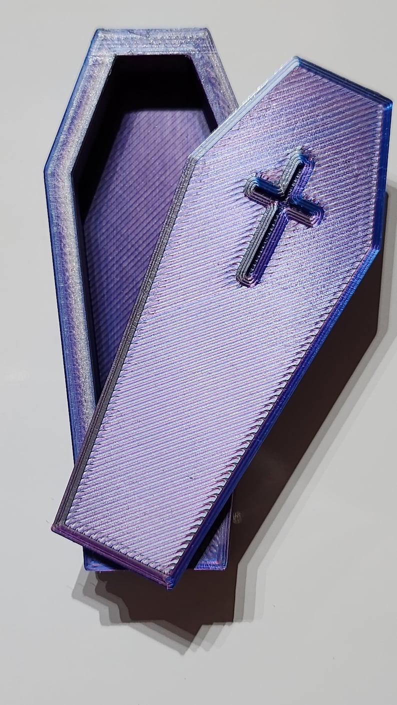 Jumping Spider Coffin Hide 3D Printed - Etsy